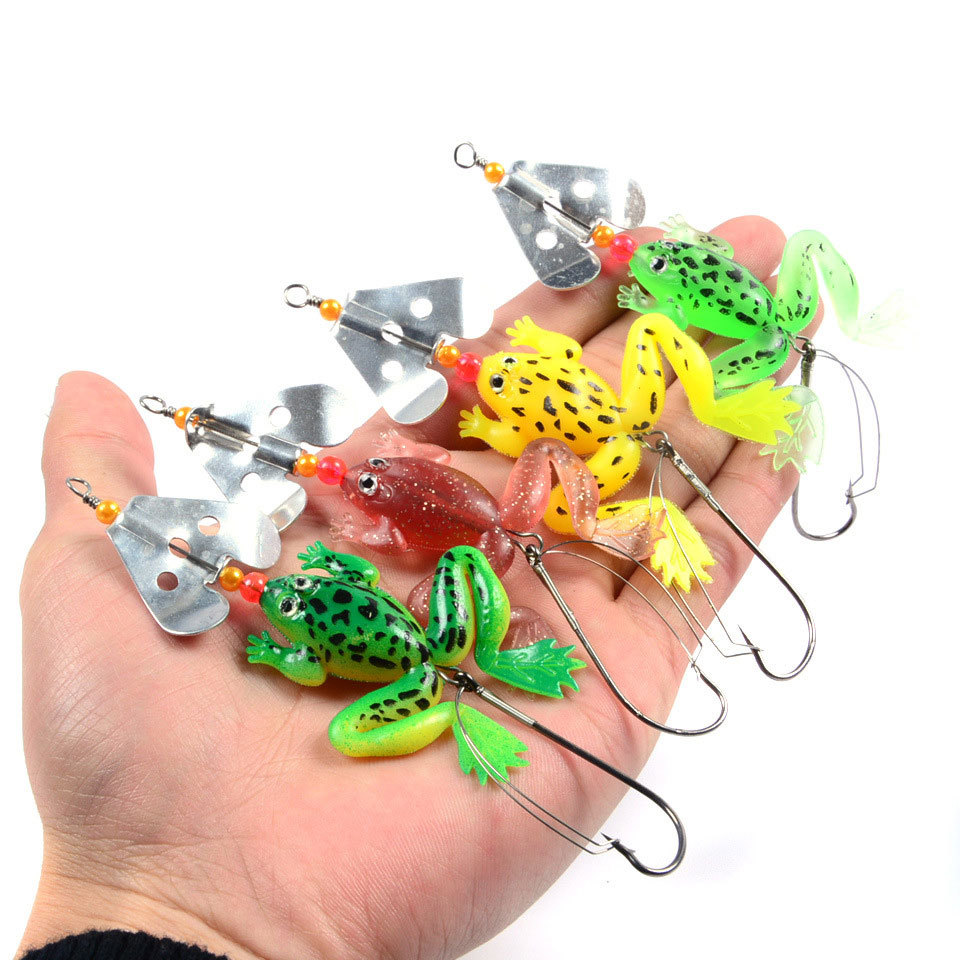 Soft Frog Lure with Spinner Buzzbaits Selicone Bait Top Water Bass Carp ...