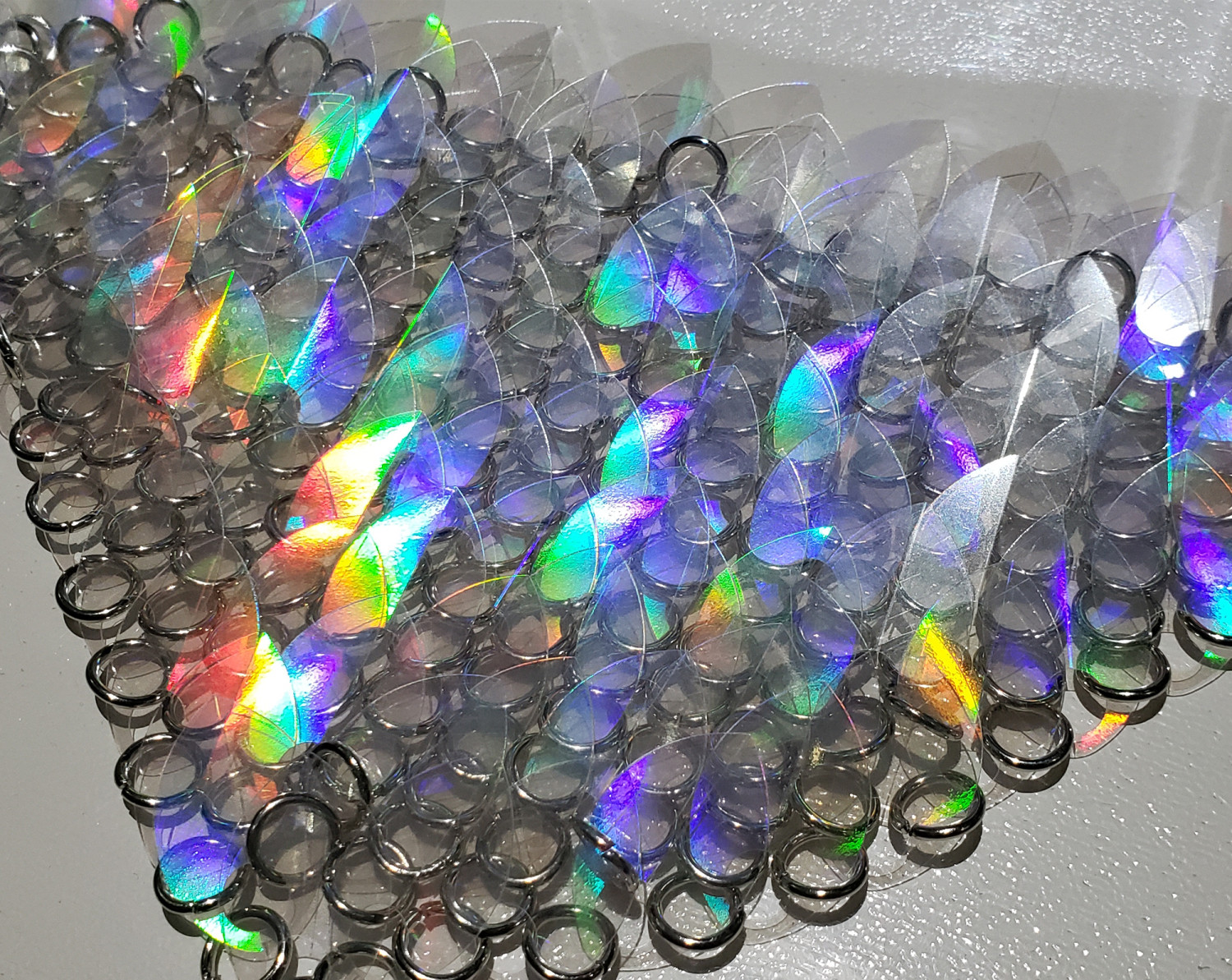 US$ 35.00 - ScaleMaille 500pcs Holographic Transparent Sequin Dragon ...